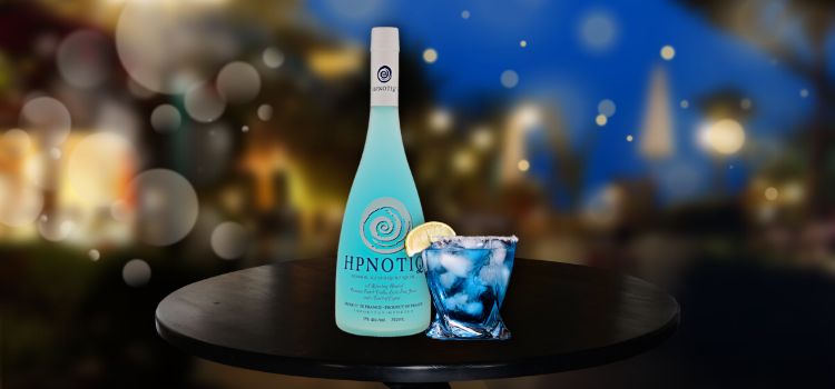 What Does Hpnotiq Taste Like? (2022 Updated)