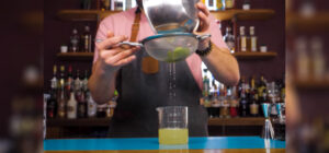 What Is a Cordial Drink? All You Need To Know (2023)